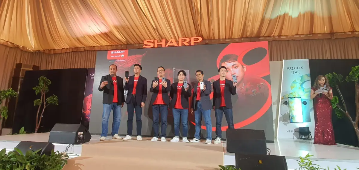 Sharp Aquos R8s Series Bakal Babat Segala Jenis Game, Cek ...