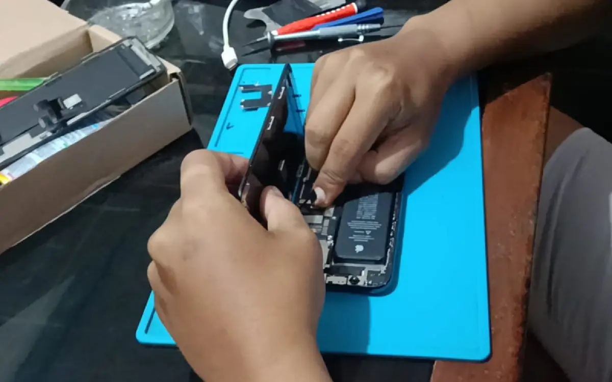 5 Merek LCD HP Terbaik yang Paling Banyak Digunakan Para Teknisi ...