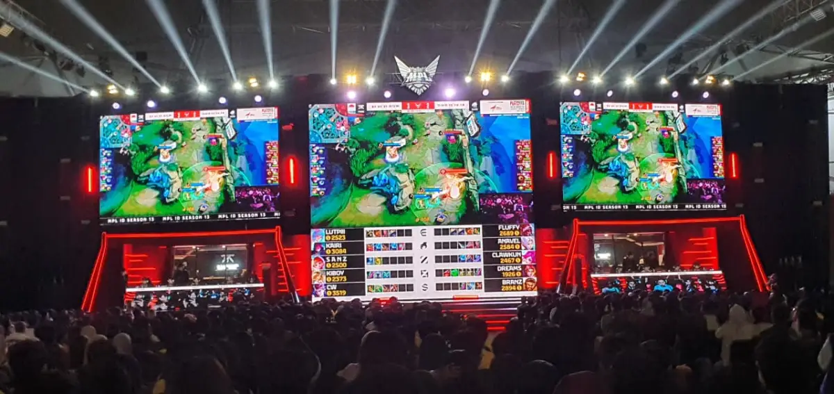 Geek Fam Kejutkan RRQ, Bigetron dan EVOS Perkasa di MPL ID Season 16 ...